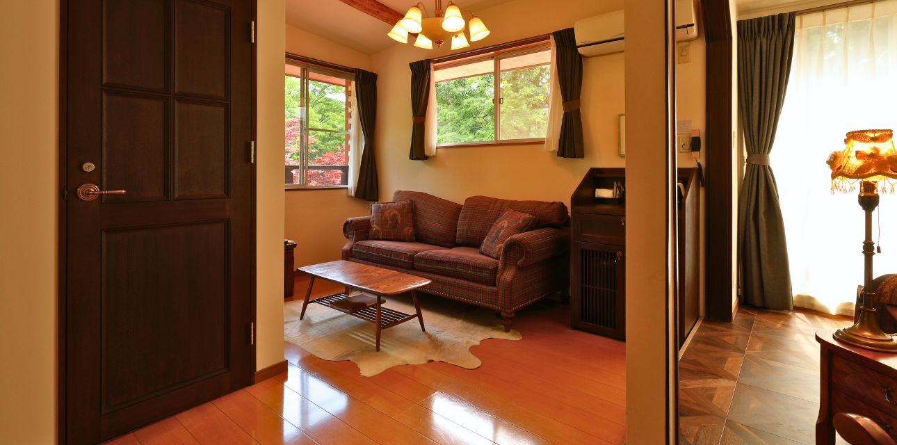 C room - Welcome to "Cest la vie"!